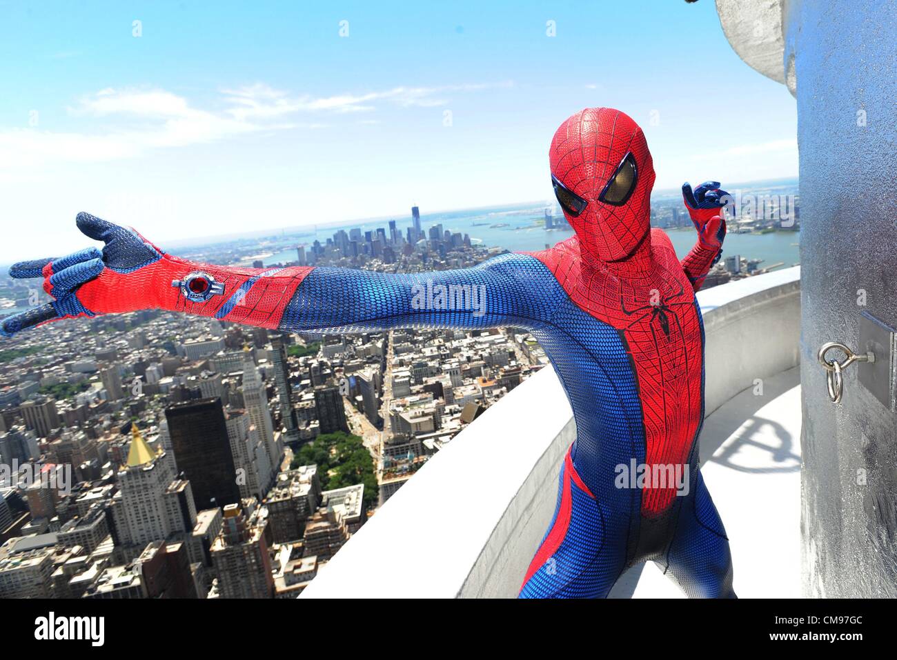 June 27, 2012 - Manhattan, New York, U.S. - SPIDER-MAN scales the 103rd ...