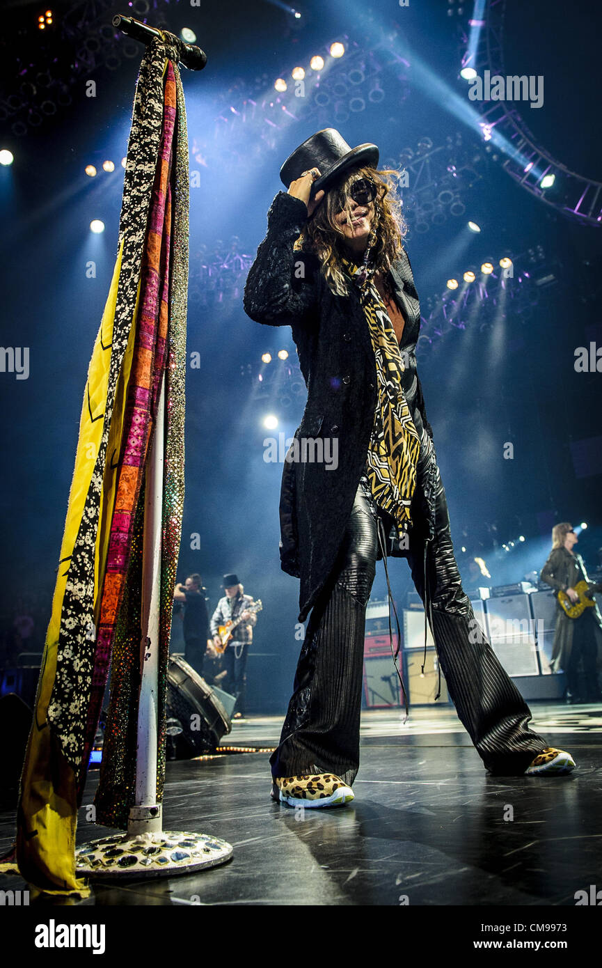 June 27, 2012 - Toronto, Ontario, Canada - STEVEN TYLER, Lead vocalist ...