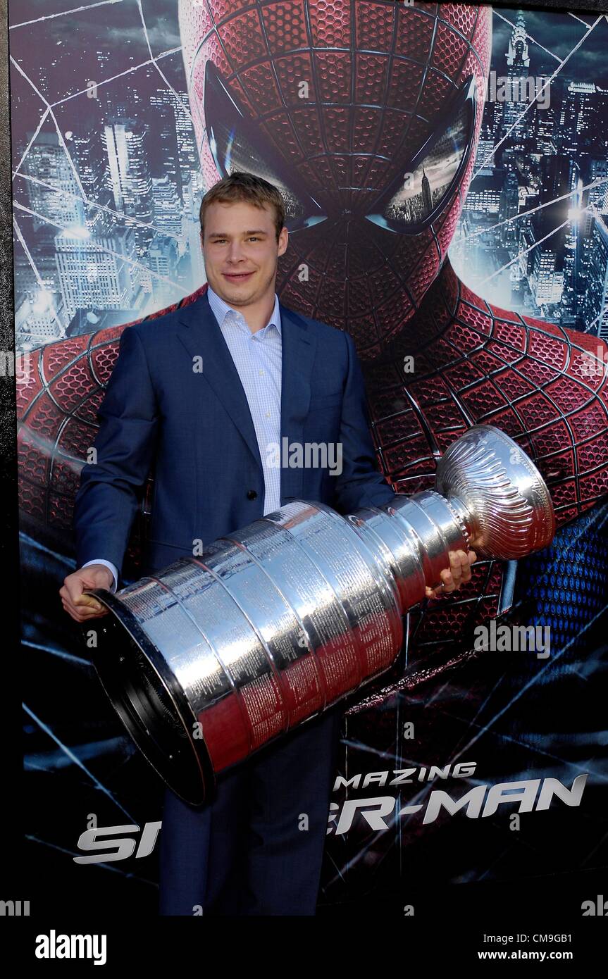 Dustin Brown at arrivals for THE AMAZING SPIDER-MAN Premiere, Regency ...