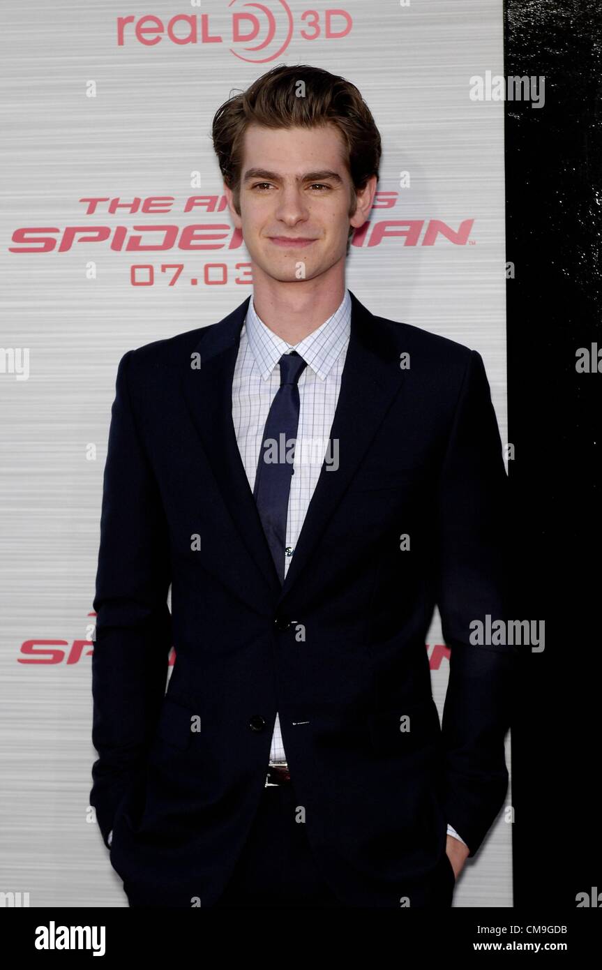 Andrew Garfield at arrivals for THE AMAZING SPIDER-MAN Premiere ...