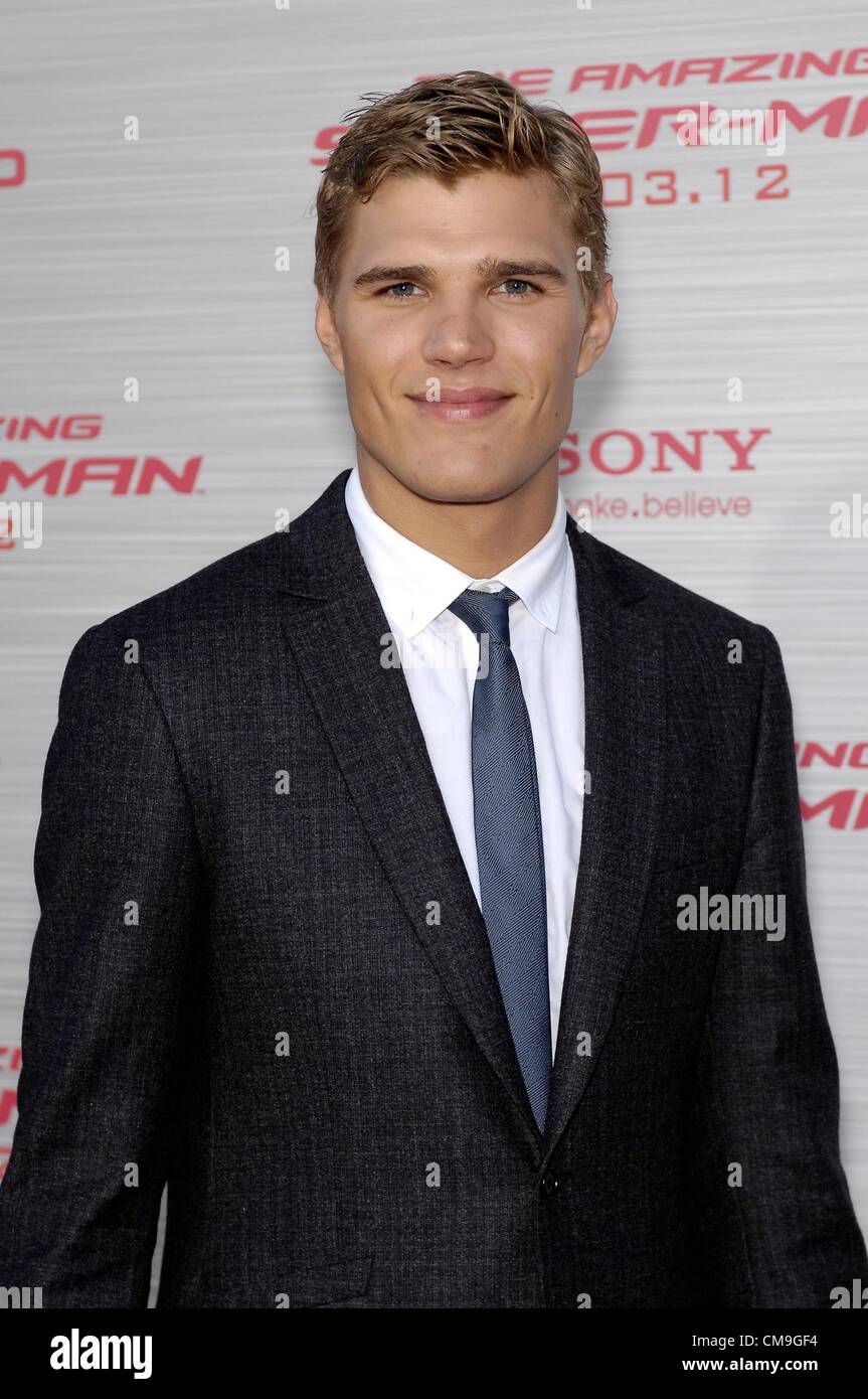 Chris zylka and the amazing hi-res stock photography and images - Alamy