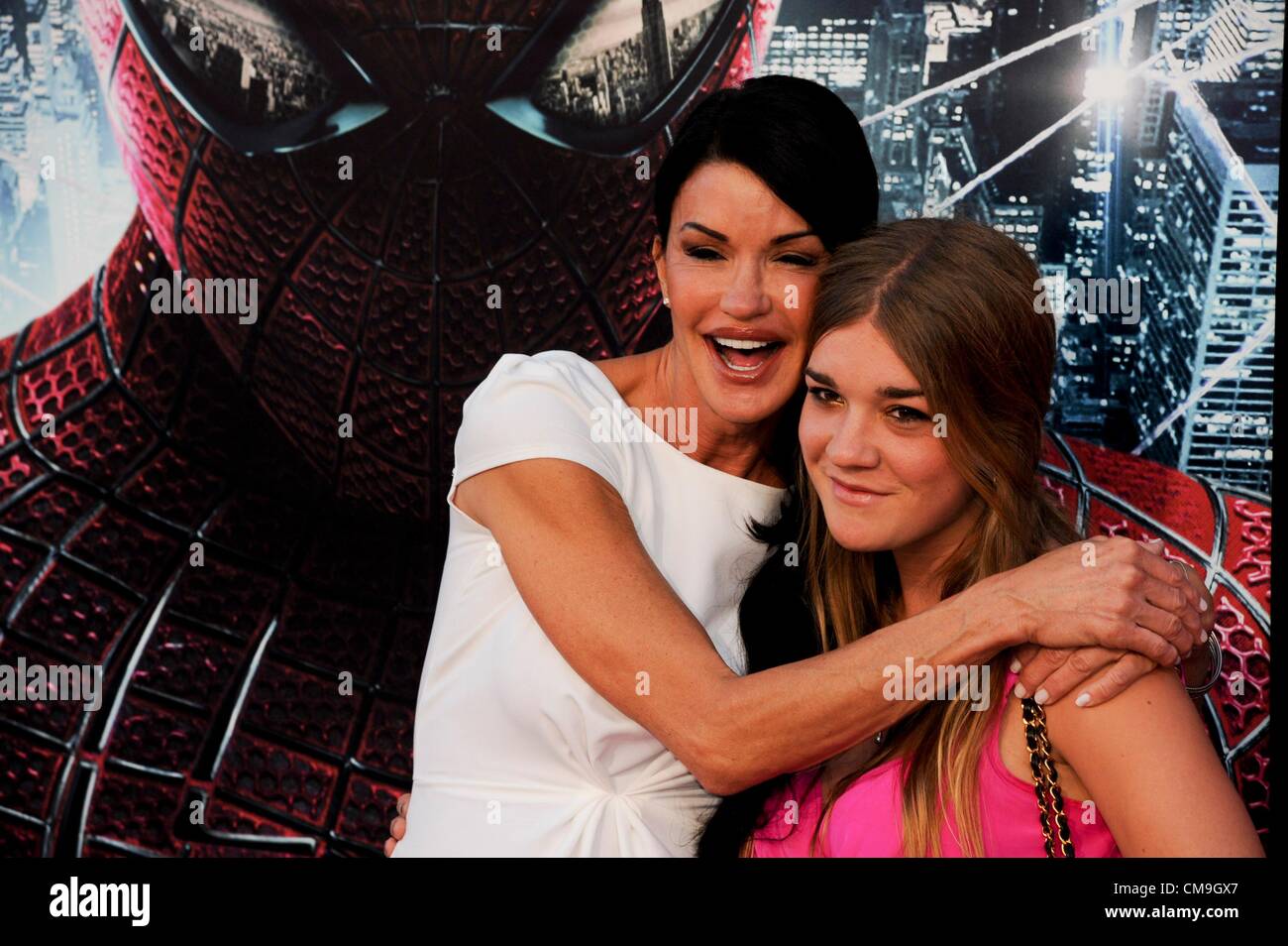 Janice dickinson and daughter hi-res stock photography and images - Alamy