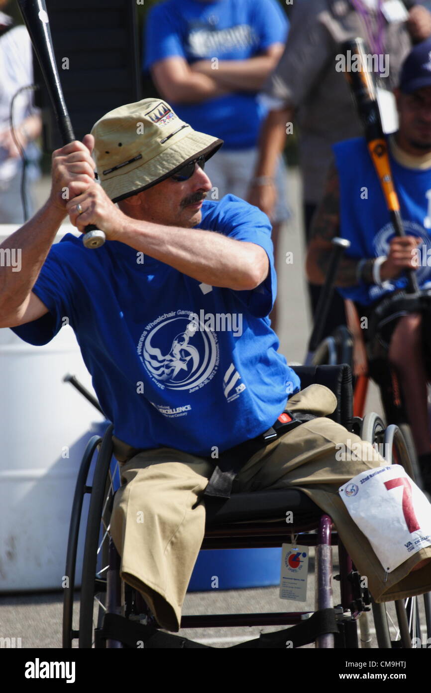 Wheelchair baseball hi-res stock photography and images - Alamy