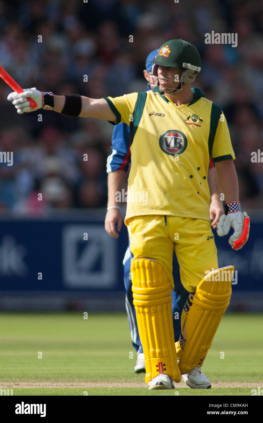 29/06/2012 London England. Australia's David Warner, celebrates 50 ...