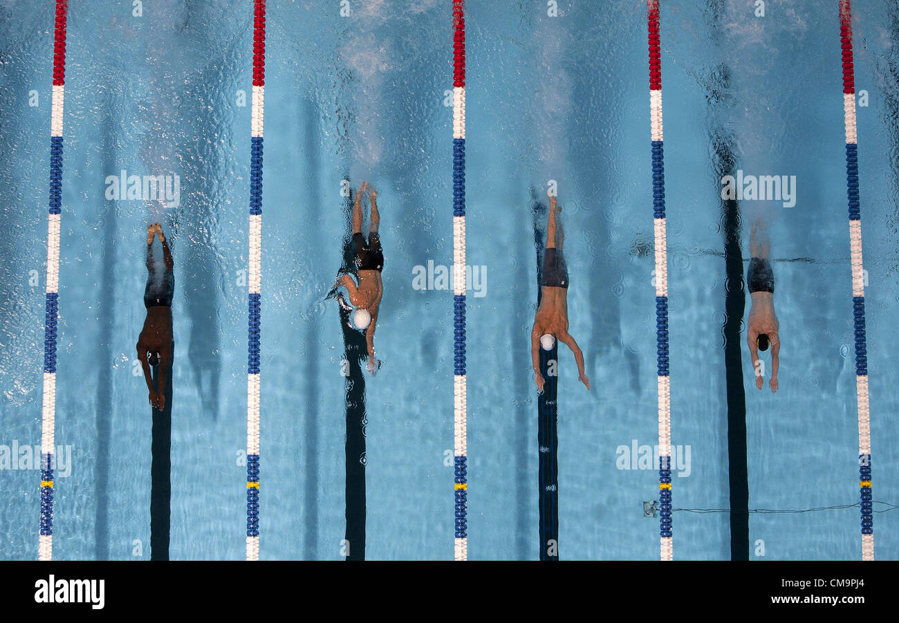 50m freestyle hi-res stock photography and images - Alamy