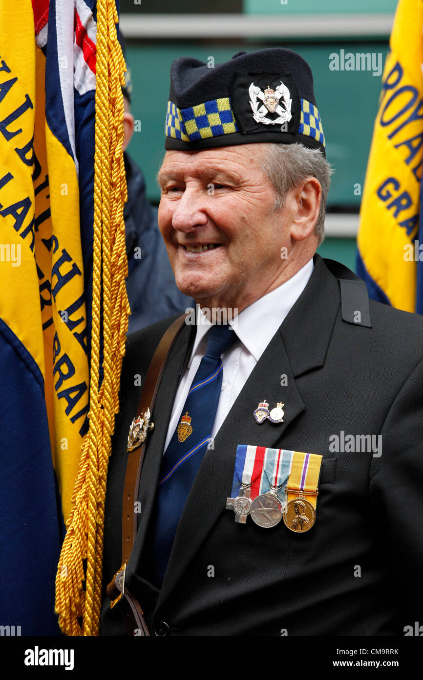 Raf regiment parade hi-res stock photography and images - Alamy
