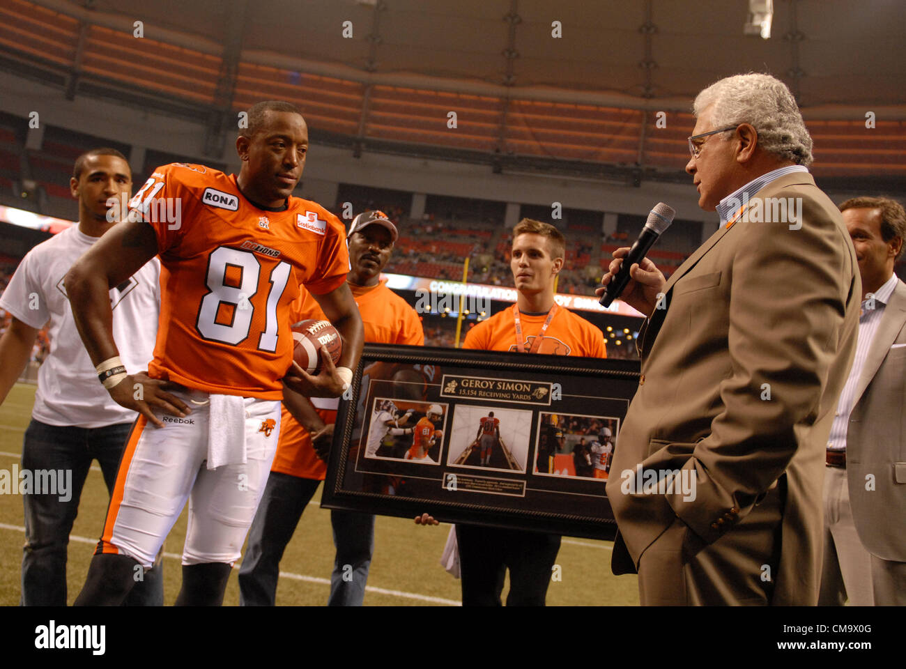 Wally buono hi-res stock photography and images - Alamy