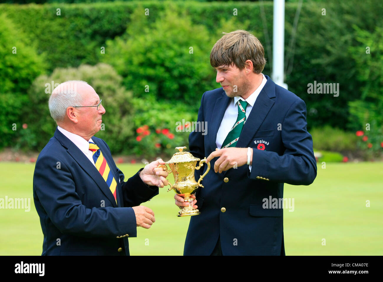 Neil Raymond wins the 2012 BRABAZON TROPHY at Walton Heath Golf Club ...