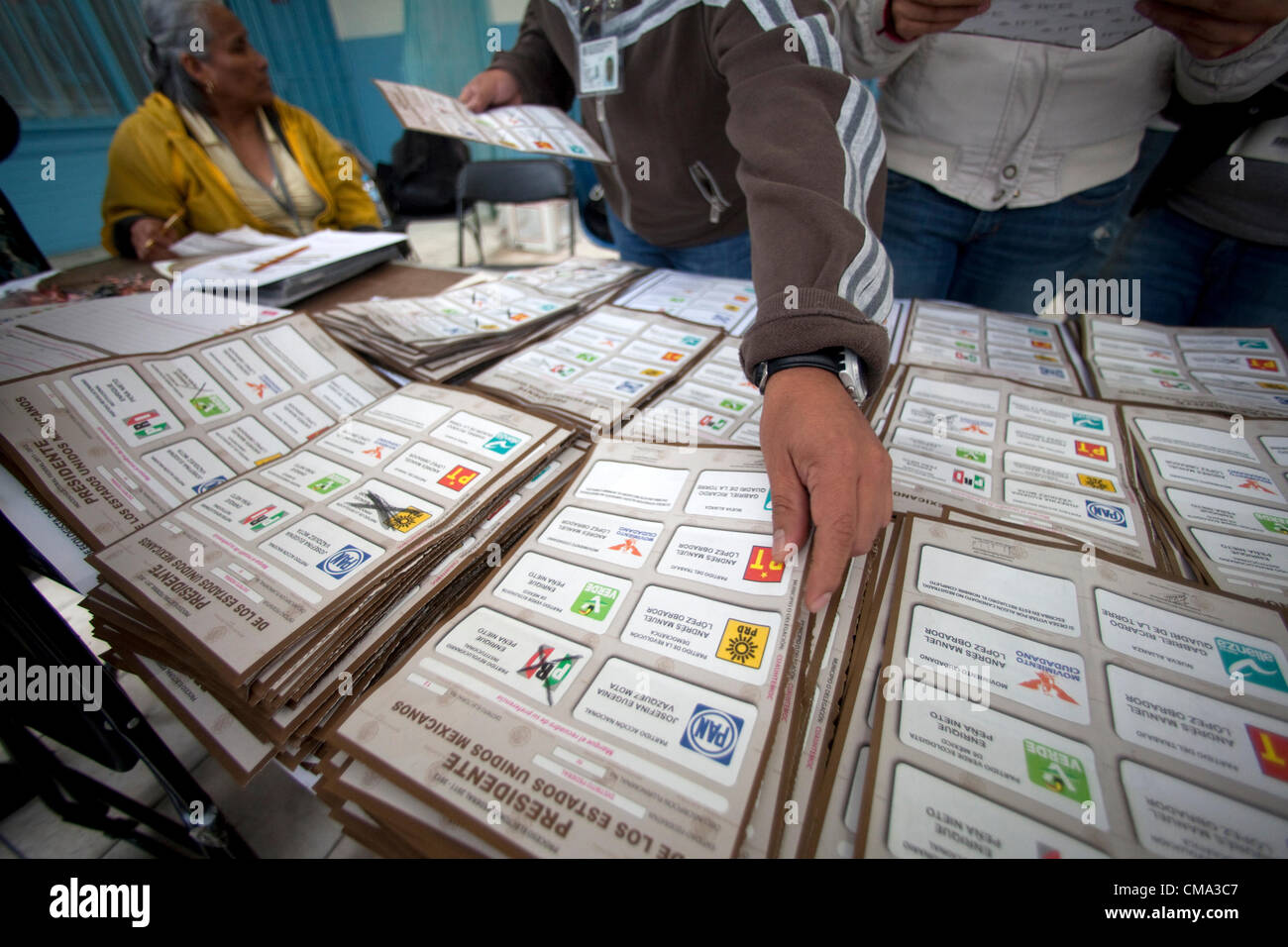 Ballot i torre hi-res stock photography and images - Alamy