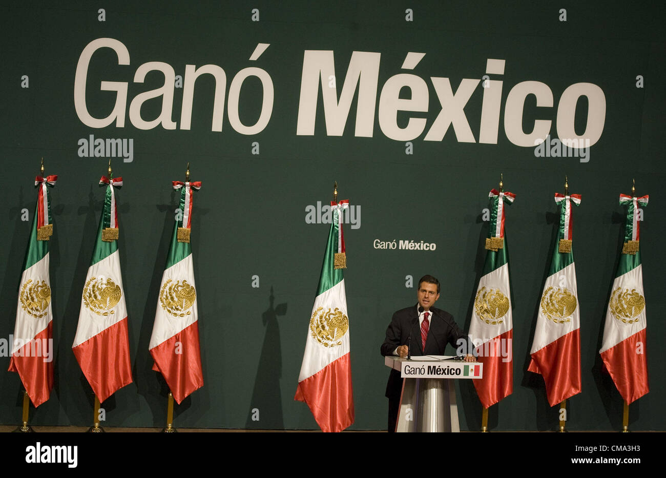 Pri mexico 20th century hi-res stock photography and images - Alamy