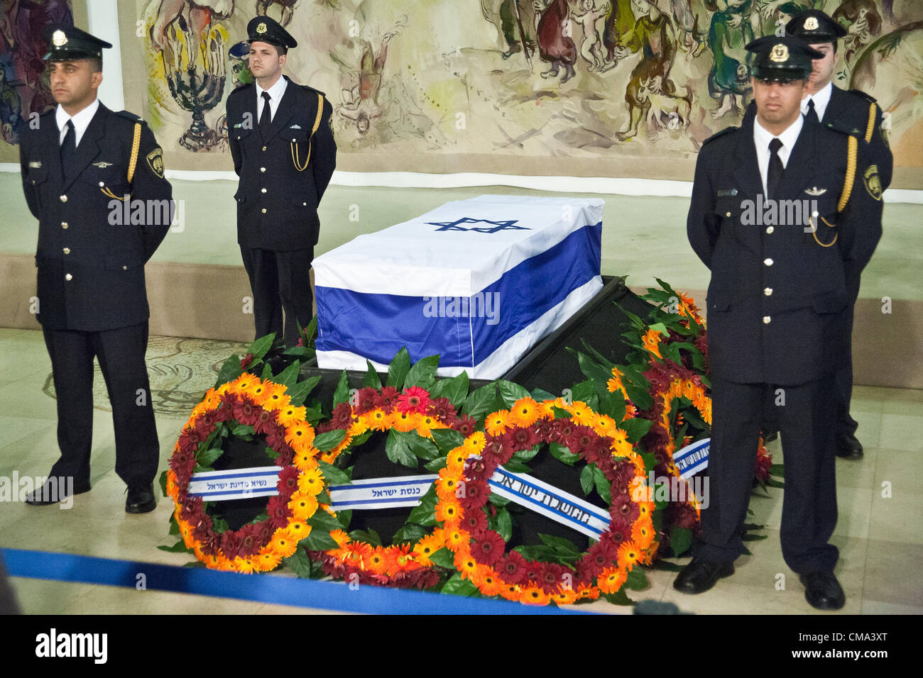 Mossad tel aviv hi-res stock photography and images - Alamy