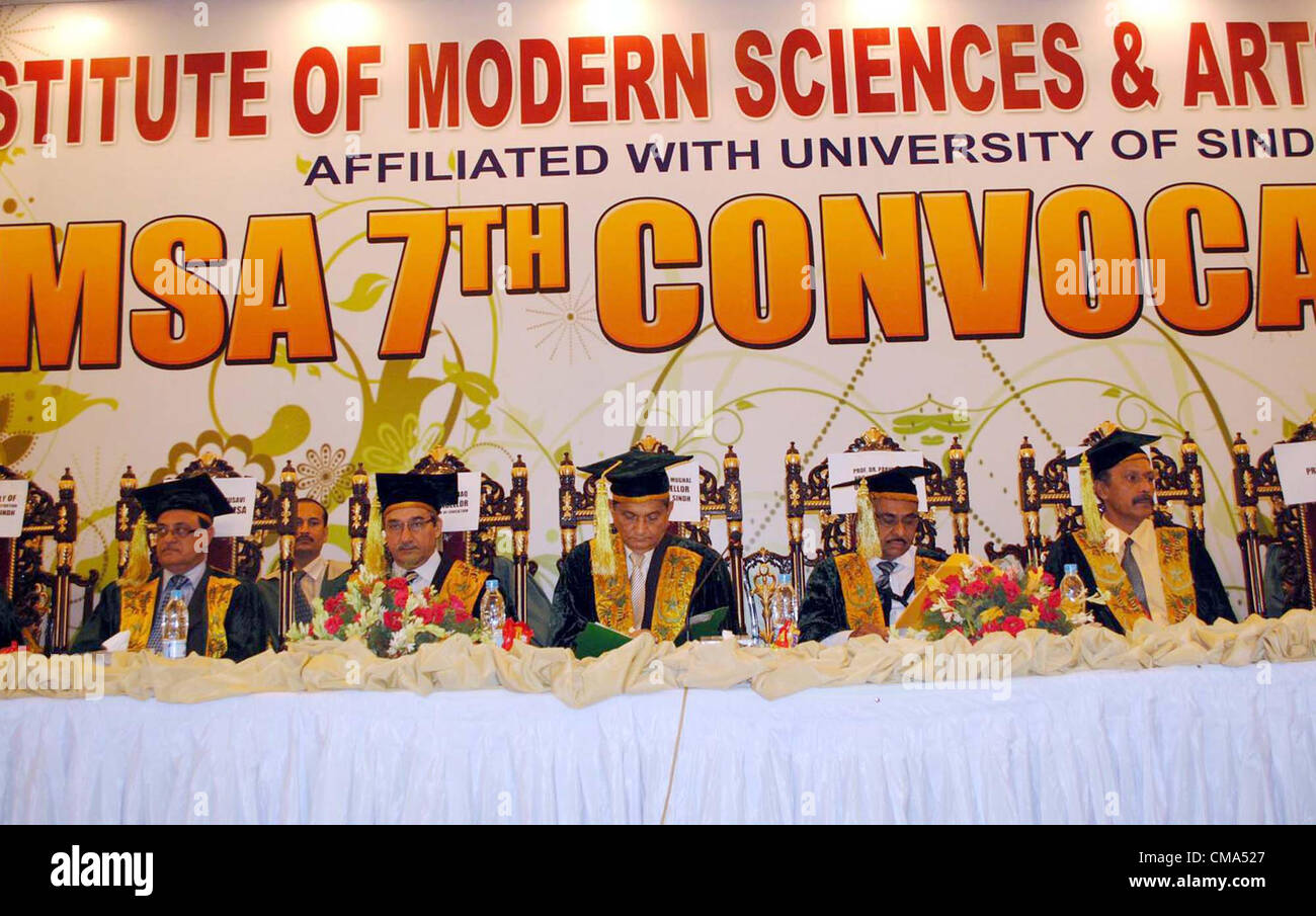 Sindh Education Minister, Pir Mazhar-ul-Haq, Vice Chancellor University ...