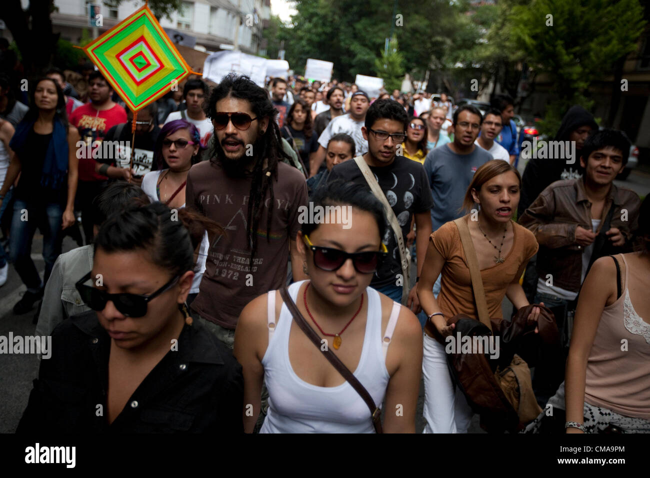Yo soy 132 movement mexico hi-res stock photography and images - Alamy