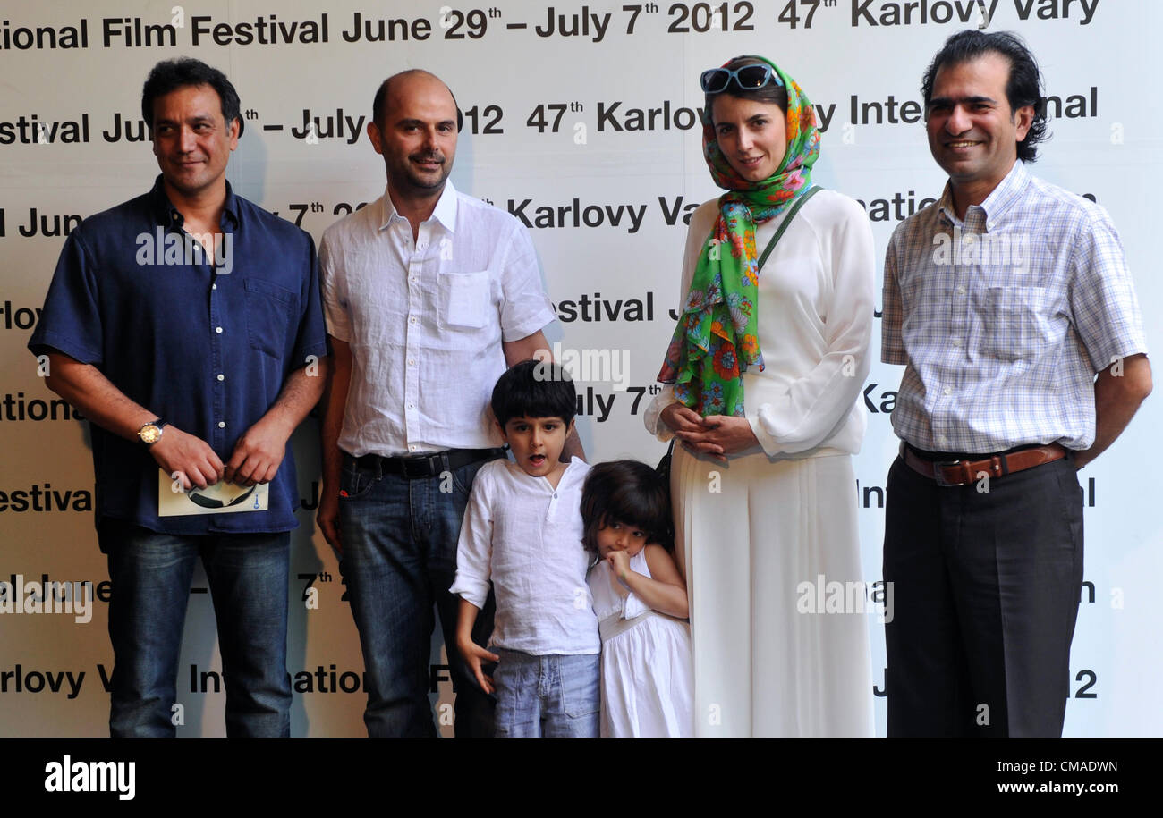 From left to right, Iranian actor Alireza Aghakhani, director Ali ...