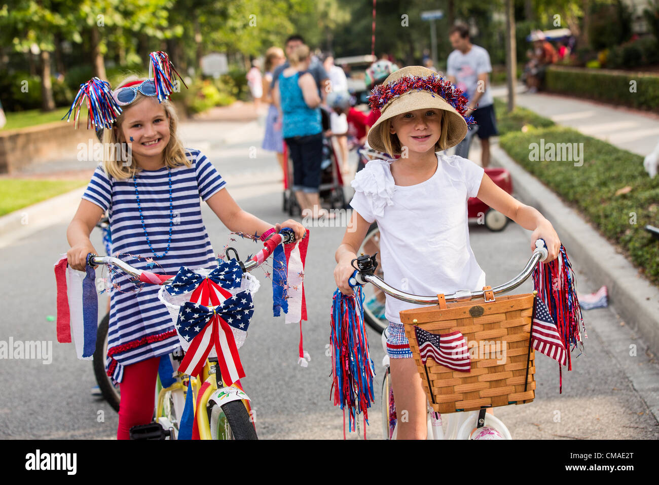 Young girls dressed in patriotic costume during the annual I'On ...