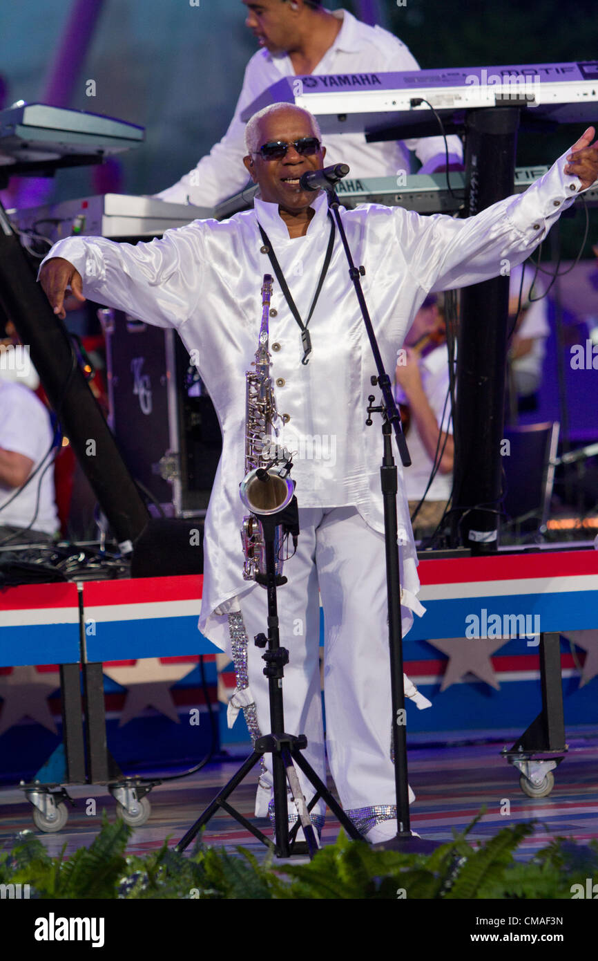 Kool and the gang hi-res stock photography and images - Alamy