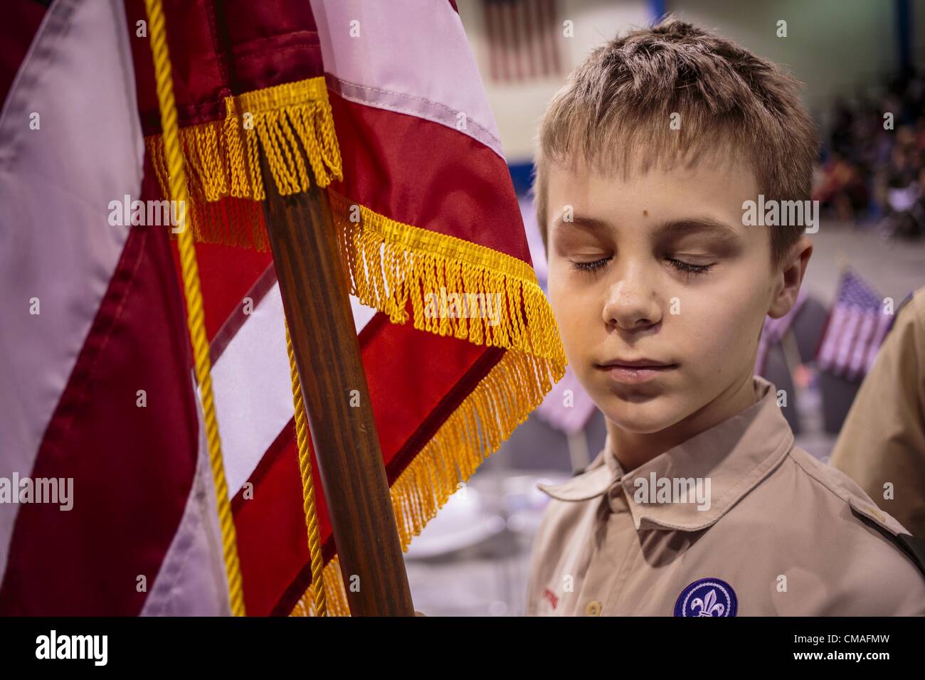 Posting the colors hi-res stock photography and images - Alamy