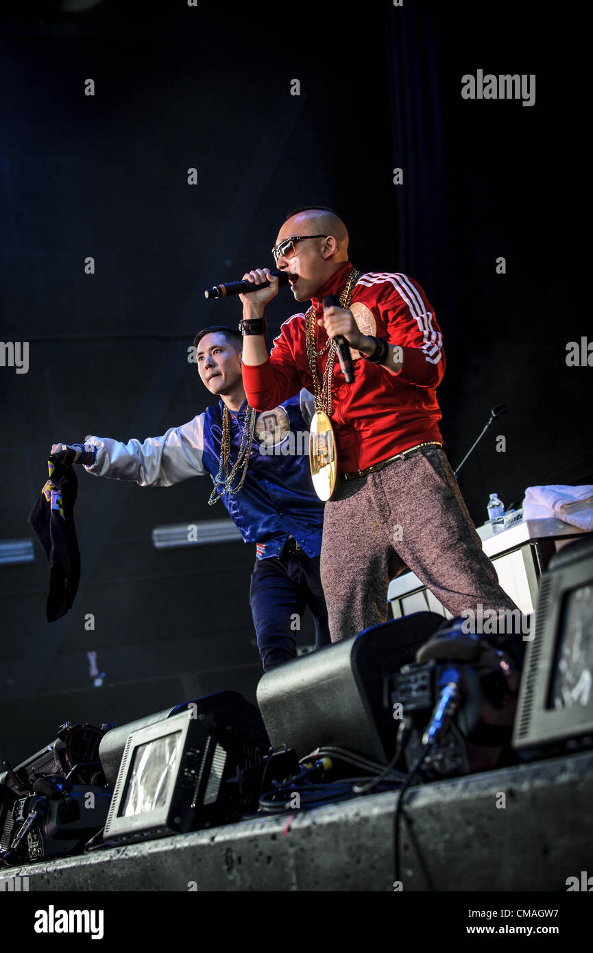 Kev nish far east movement hi-res stock photography and images - Alamy