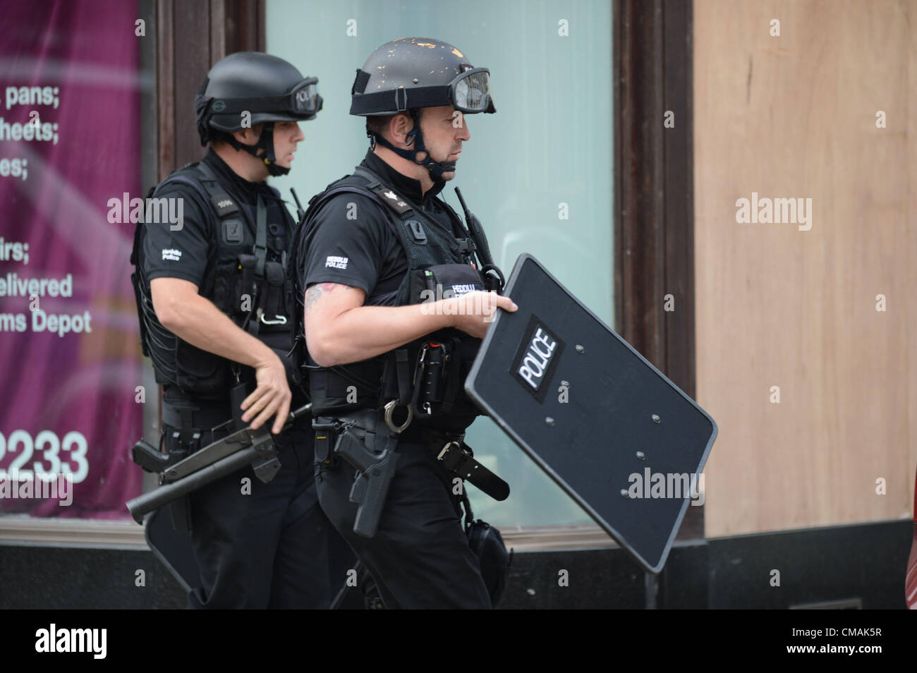 Portland police uniform hi-res stock photography and images - Alamy