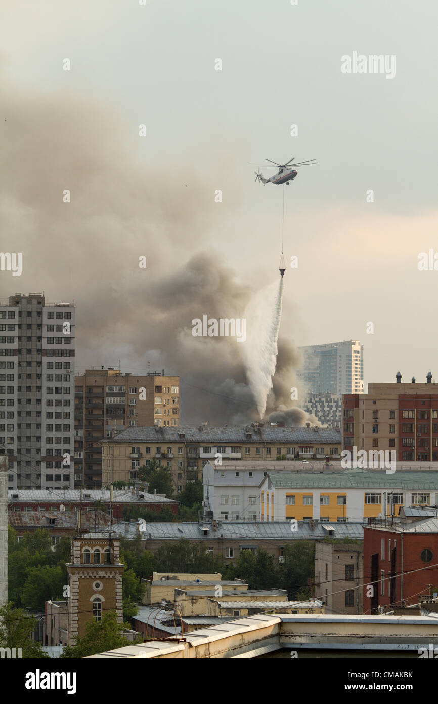 Mi 26 helicopter fire hi-res stock photography and images - Alamy