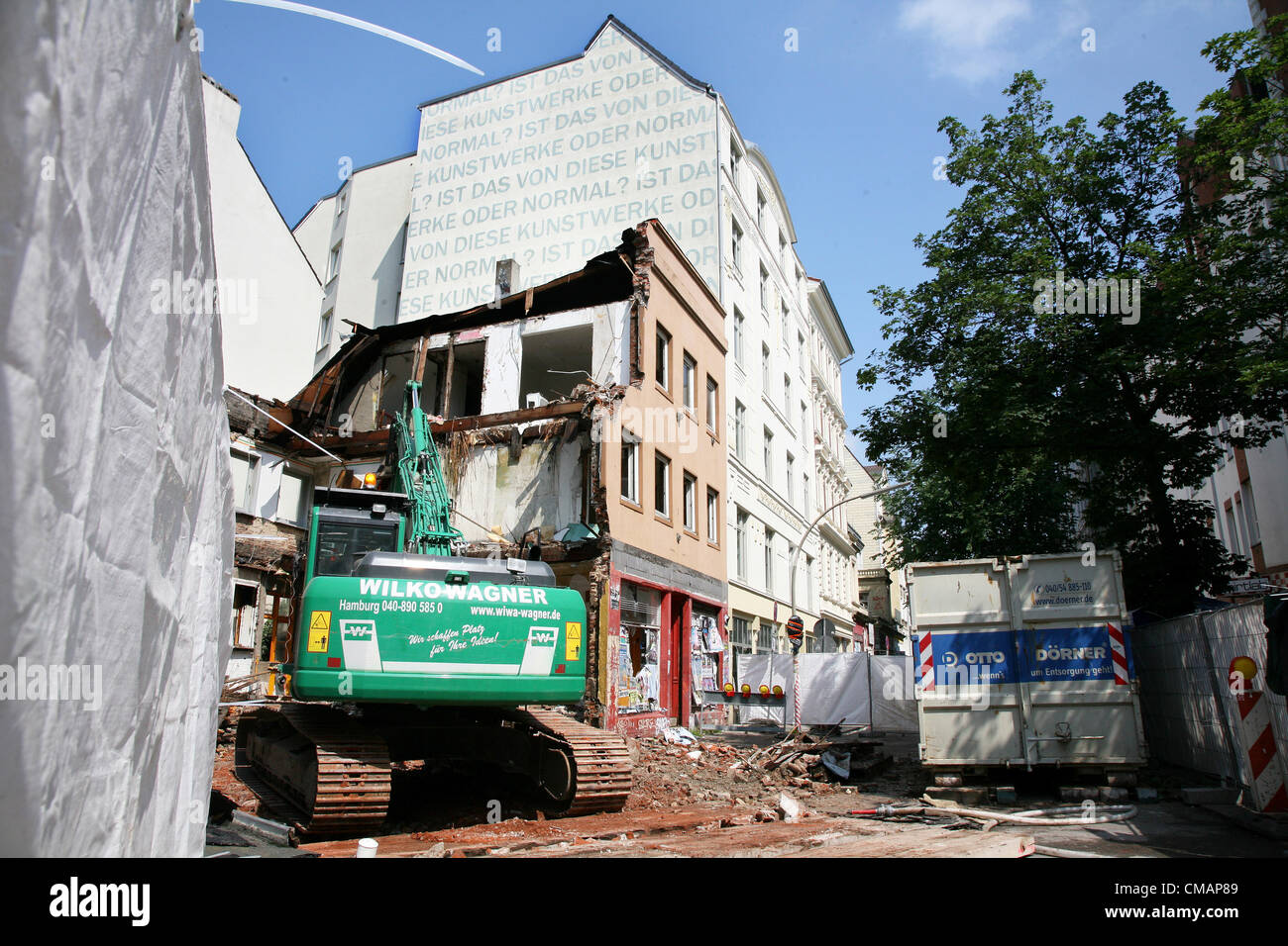 Breaking down the house Stock Photo - Alamy