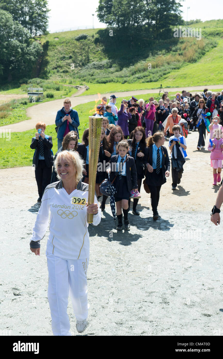 6th July 2012, Hadleigh, Essex, UK. The Olympic Torch passes through ...