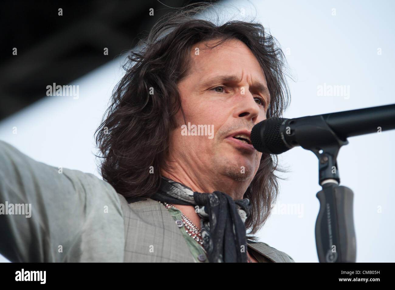 LINCOLN, CA - July 6: Kelly Hansen with Foreigner performs at Thunder ...