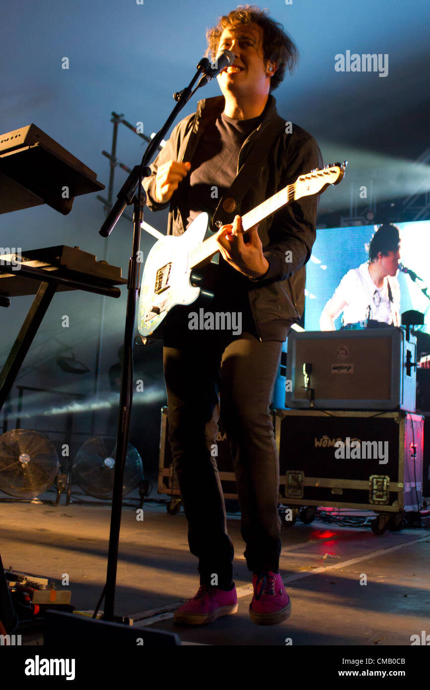 The Wombats Play High Resolution Stock Photography and Images - Alamy