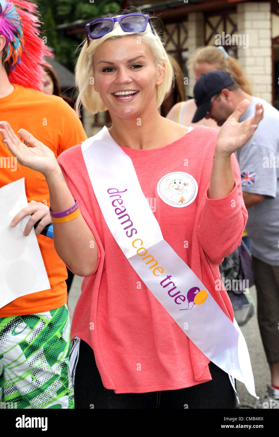 Warrington - Kerry Katona visits Gulliver's World for charity Dreams ...