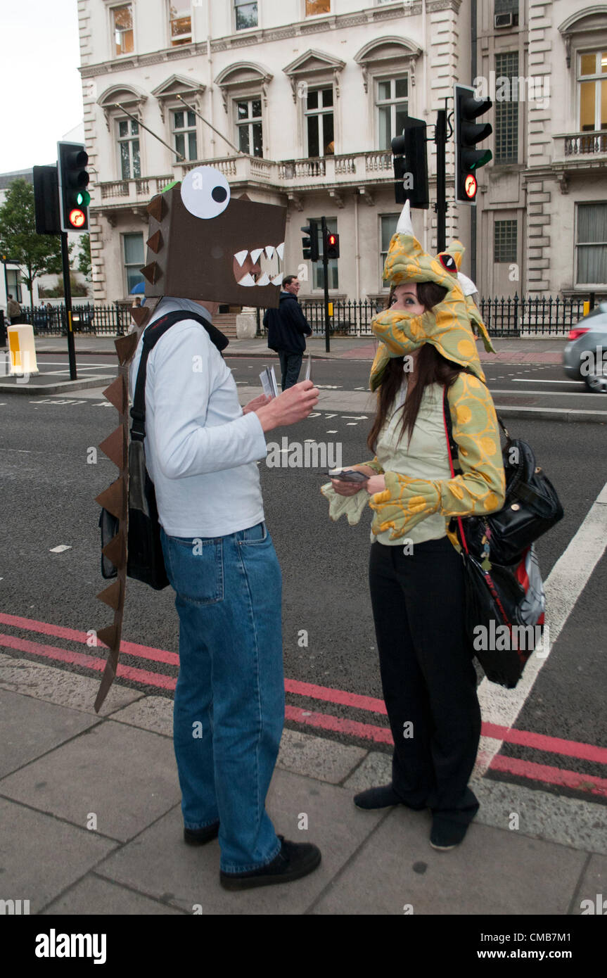 Anti arms dealers hi-res stock photography and images - Alamy