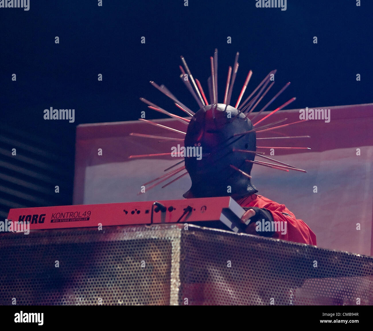 Craig jones slipknot hi-res stock photography and images - Alamy
