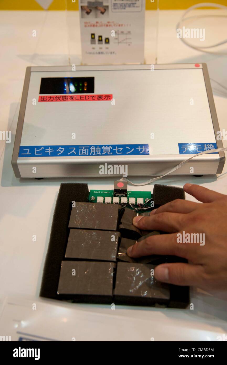 Tactile actions hi-res stock photography and images - Alamy