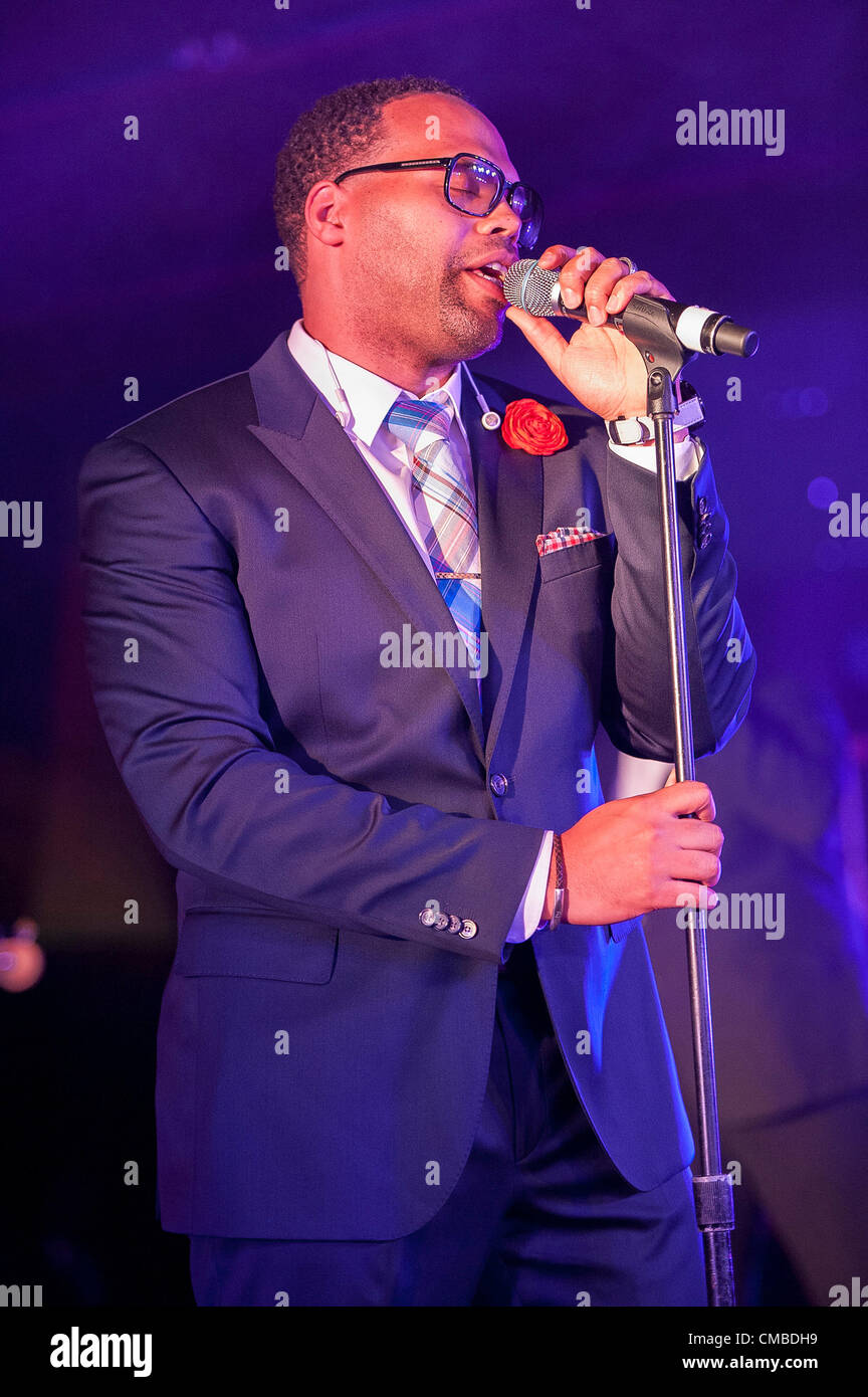 Jul 07, 2012 - New Orleans, Louisiana; USA - Singer ERIC ROBERSON ...