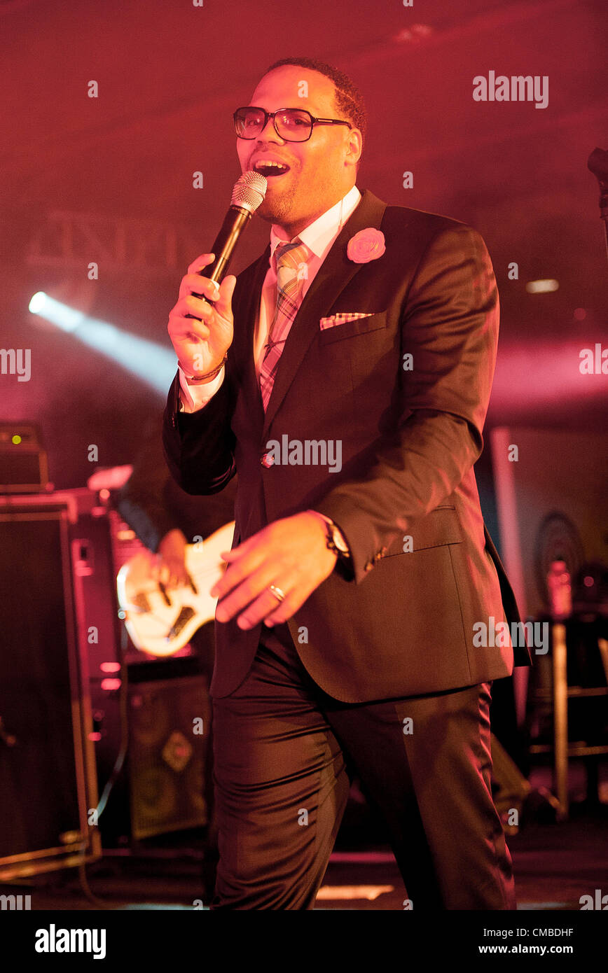Jul 07, 2012 - New Orleans, Louisiana; USA - Singer ERIC ROBERSON ...