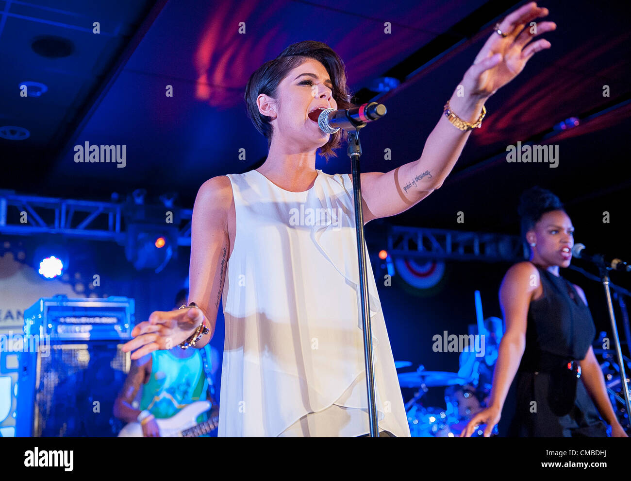 Leah labelle hi-res stock photography and images - Alamy