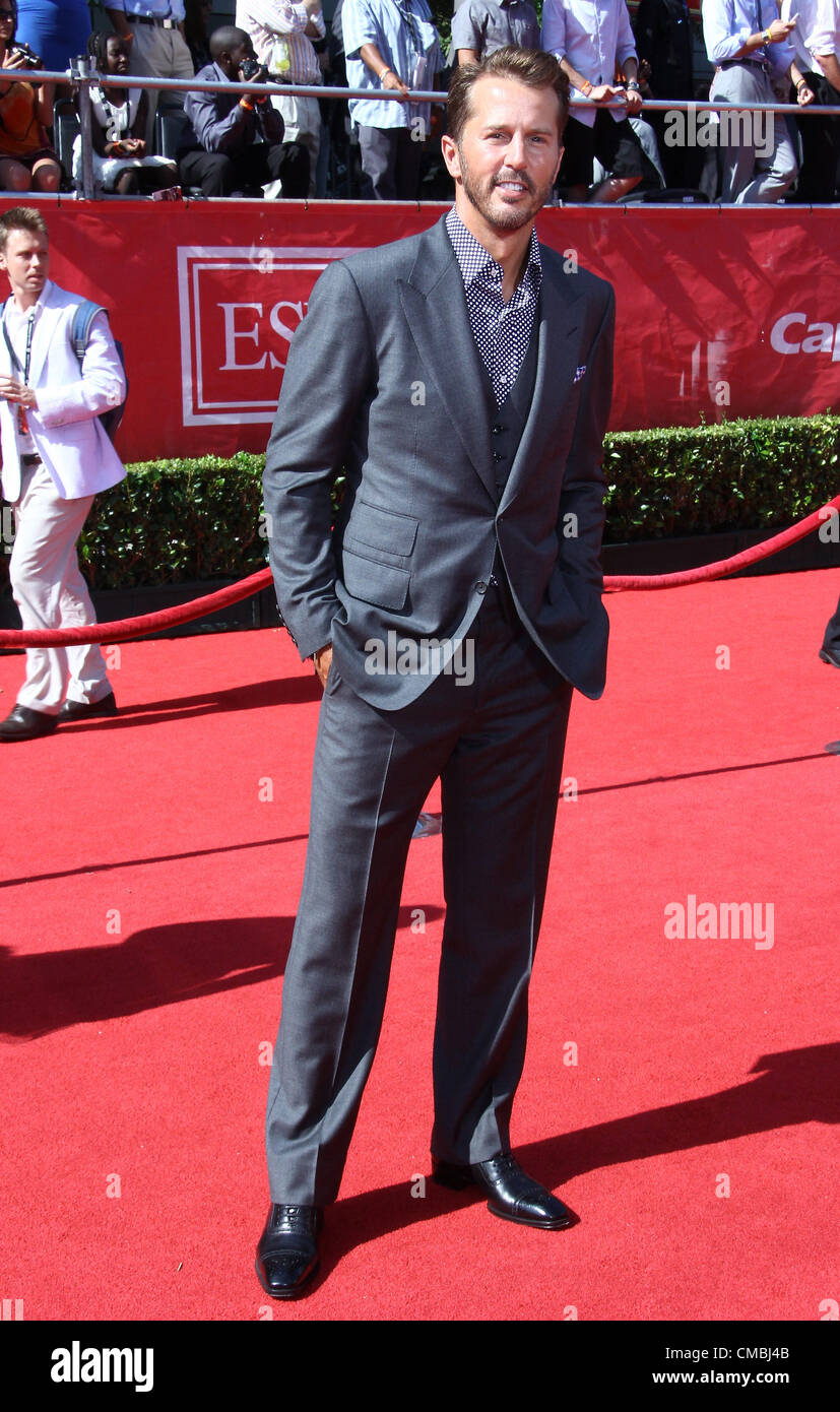 Mike modano hi-res stock photography and images - Alamy