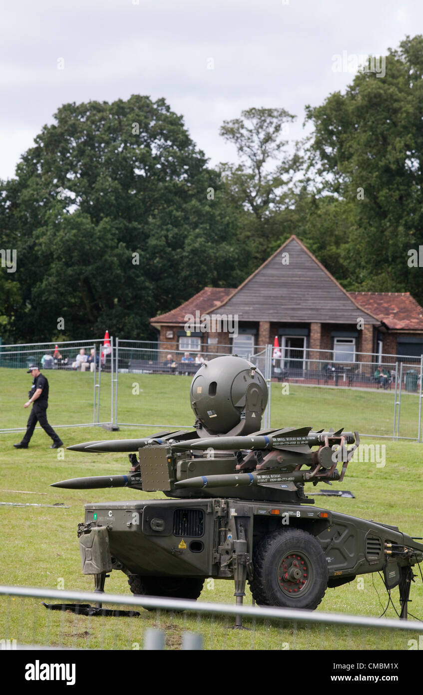 Rapier system hi-res stock photography and images - Alamy