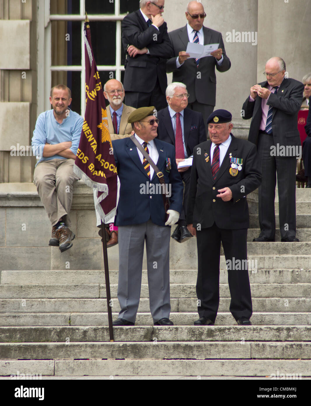 British army war veterans parade hi-res stock photography and images ...