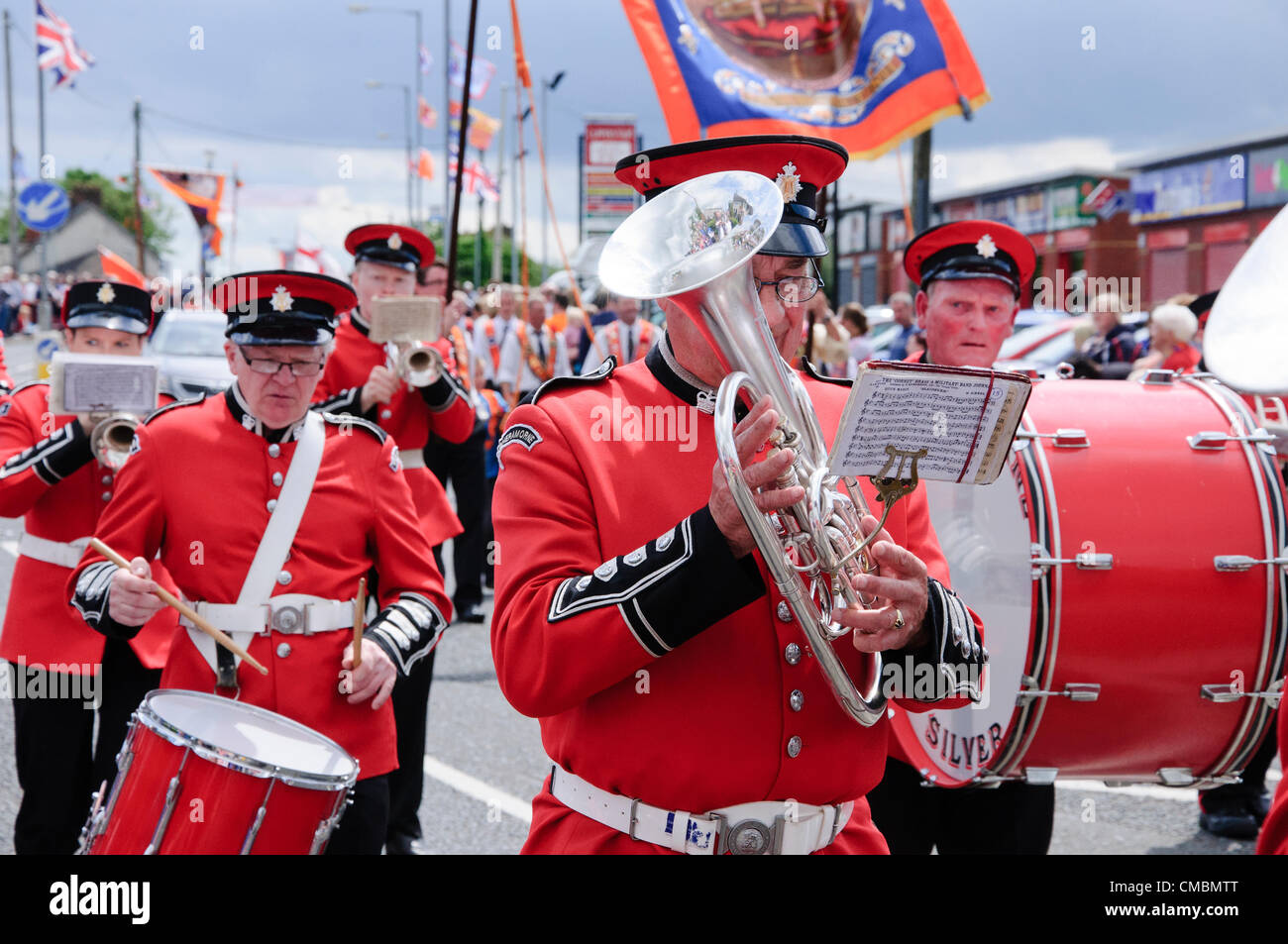 12th july parades in carrickfergus hi-res stock photography and images ...