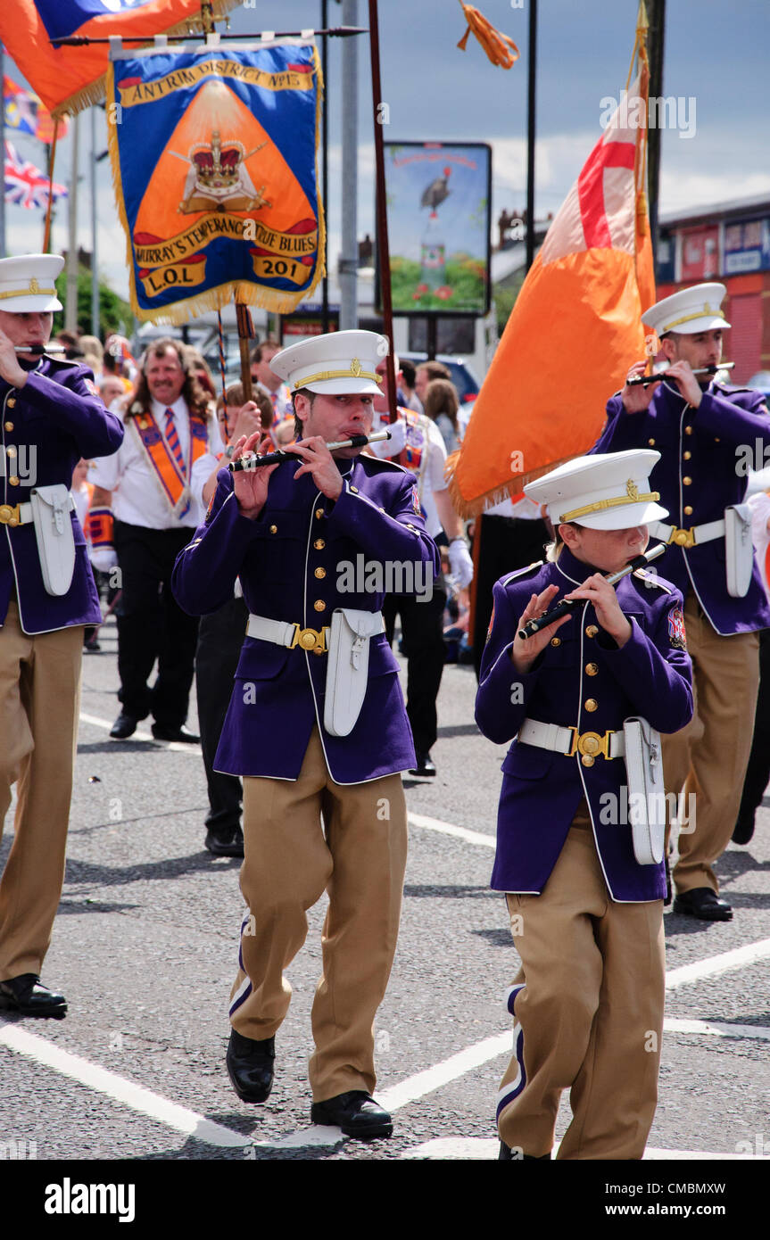 12th july parades in carrickfergus hi-res stock photography and images ...