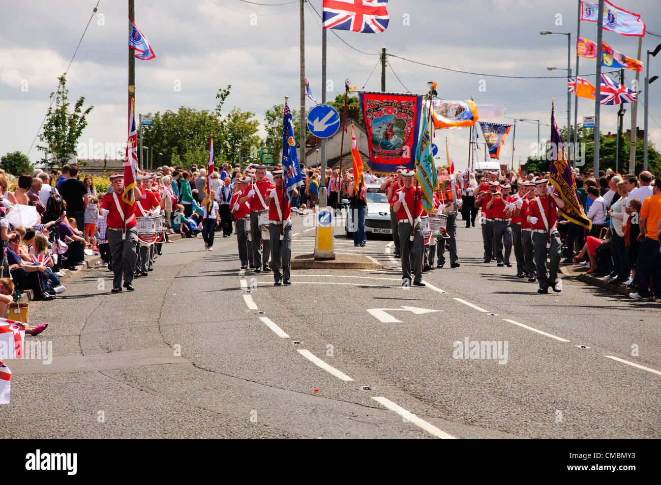 12th july parades in carrickfergus hi-res stock photography and images ...