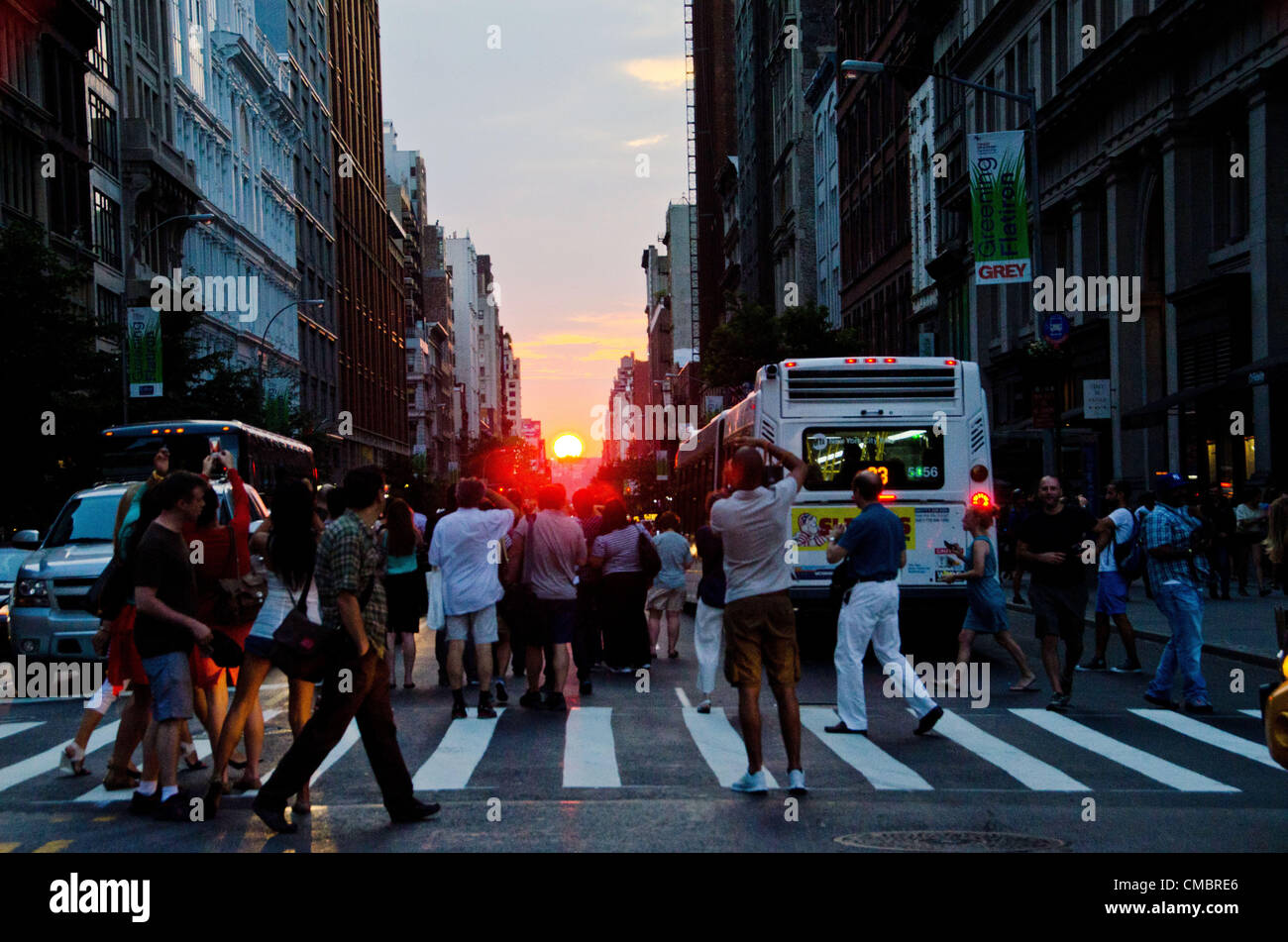 Manhattanhendge hi-res stock photography and images - Alamy