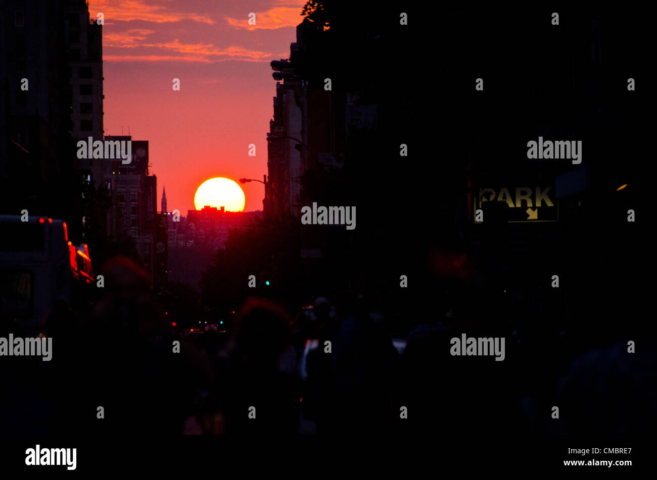 Manhattan solstice hi-res stock photography and images - Alamy