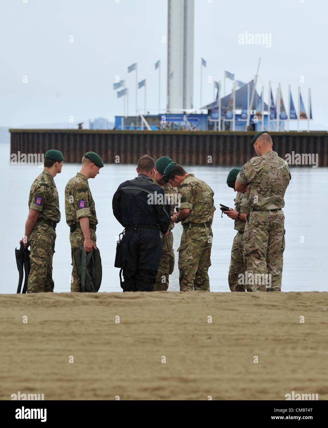 Concert on the beach hi-res stock photography and images - Alamy