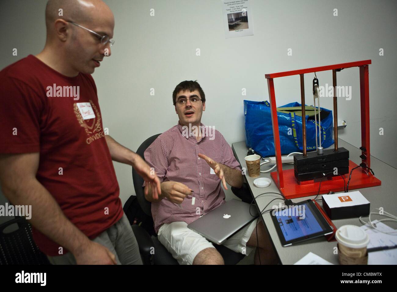 Duston hi-res stock photography and images - Alamy