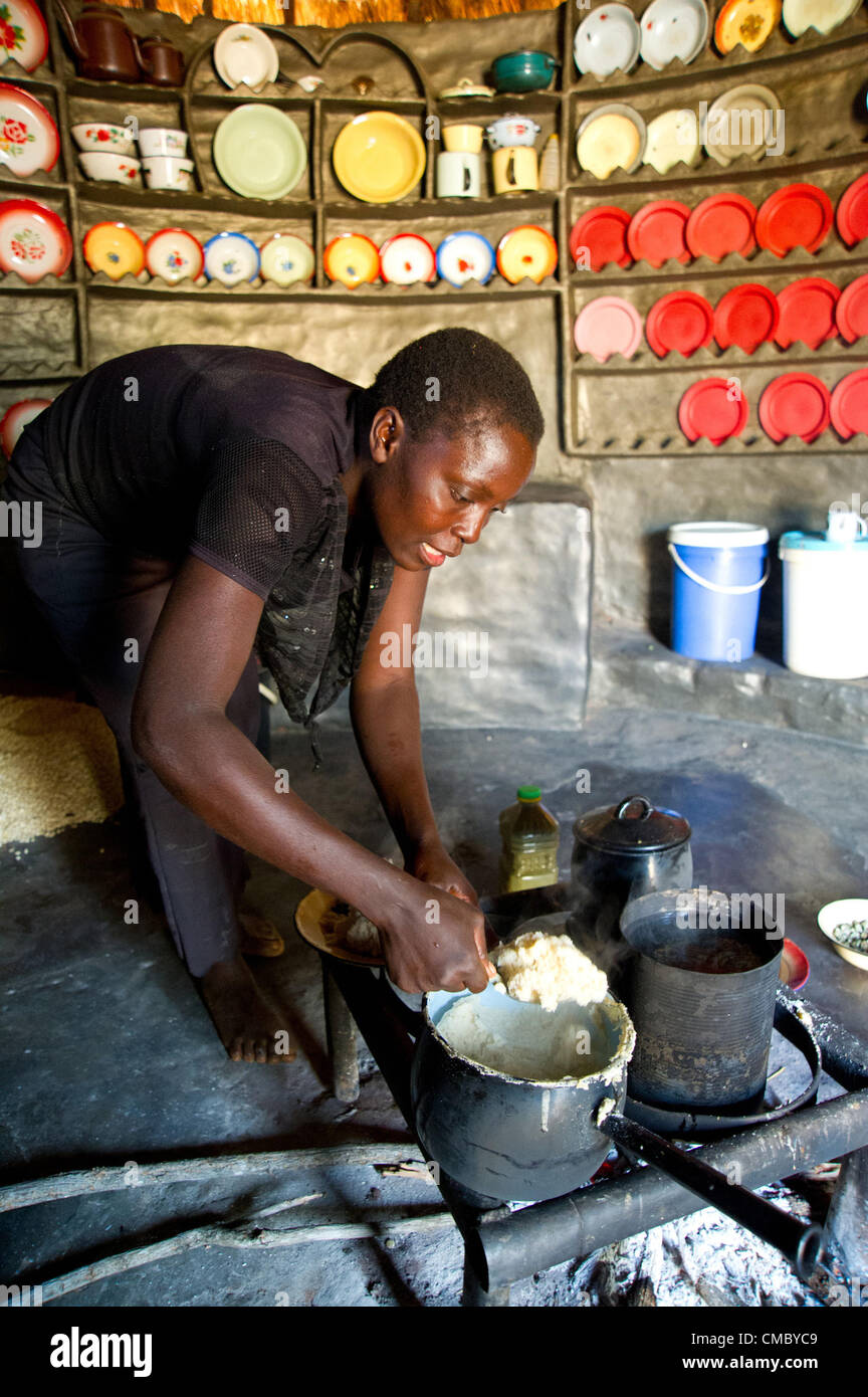 Zimbabwe kitchen hi-res stock photography and images - Alamy
