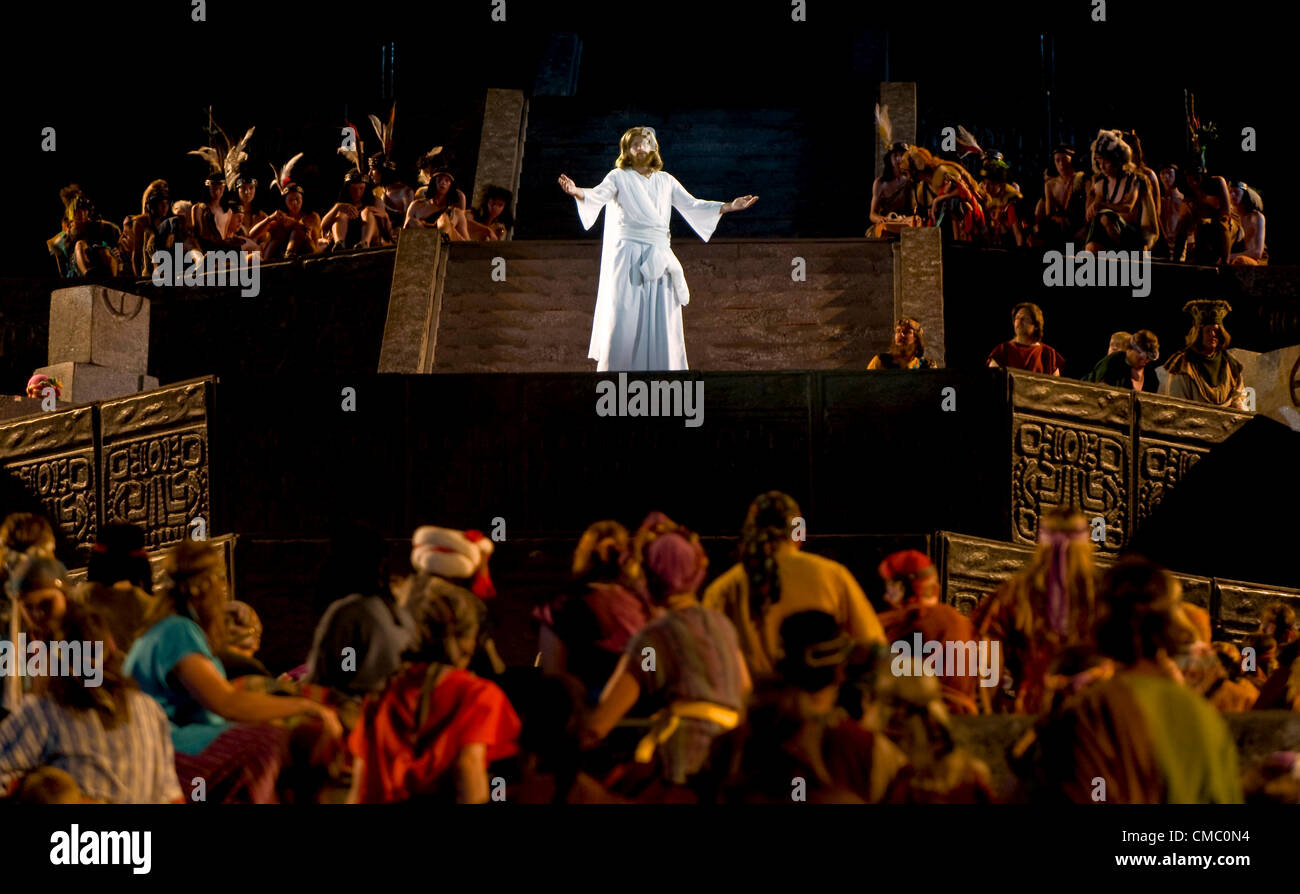 Actors portraying jesus High Resolution Stock Photography and Images ...