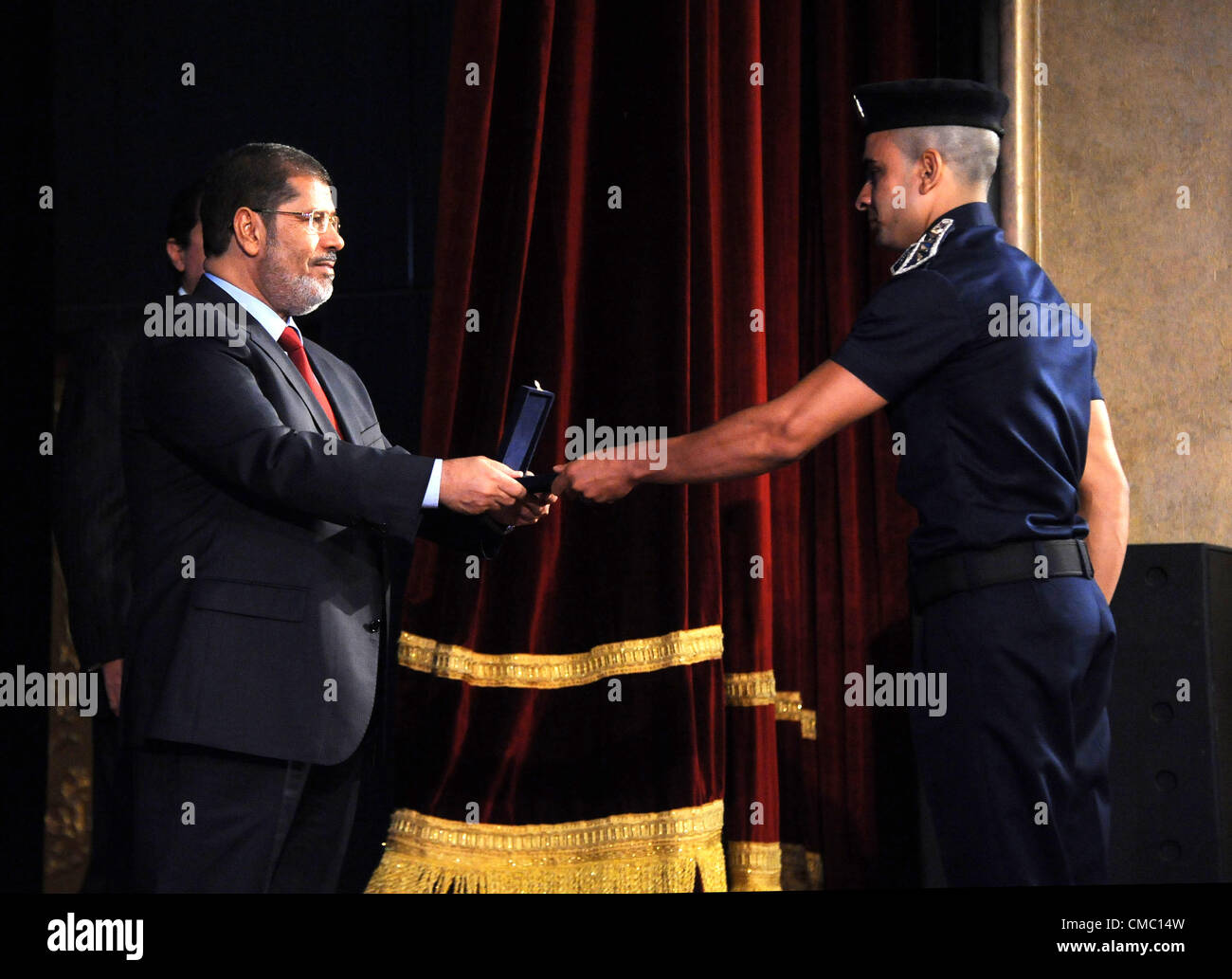 Egyptian police graduation ceremony hi-res stock photography and images ...