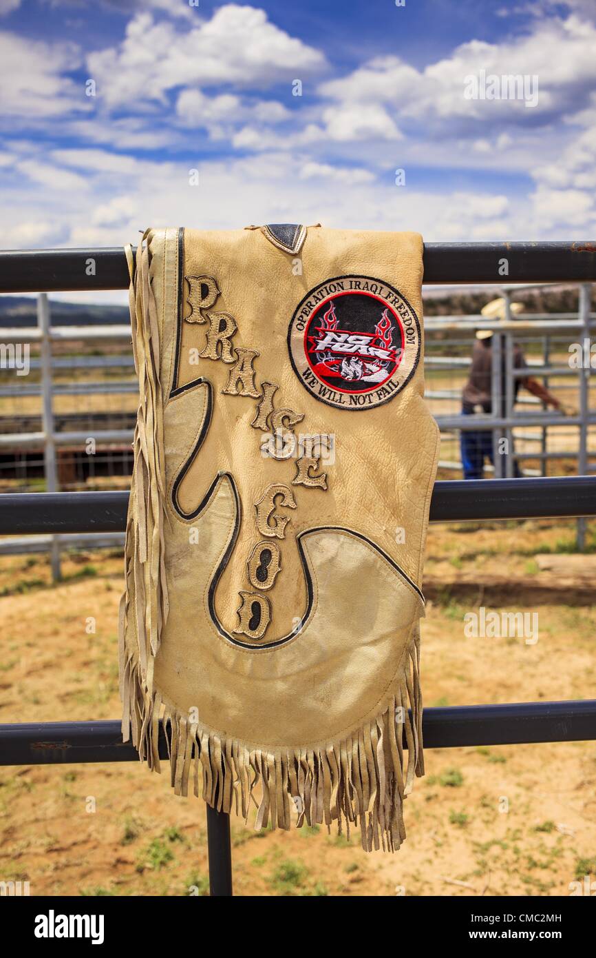 Bull riding machine hi-res stock photography and images - Alamy