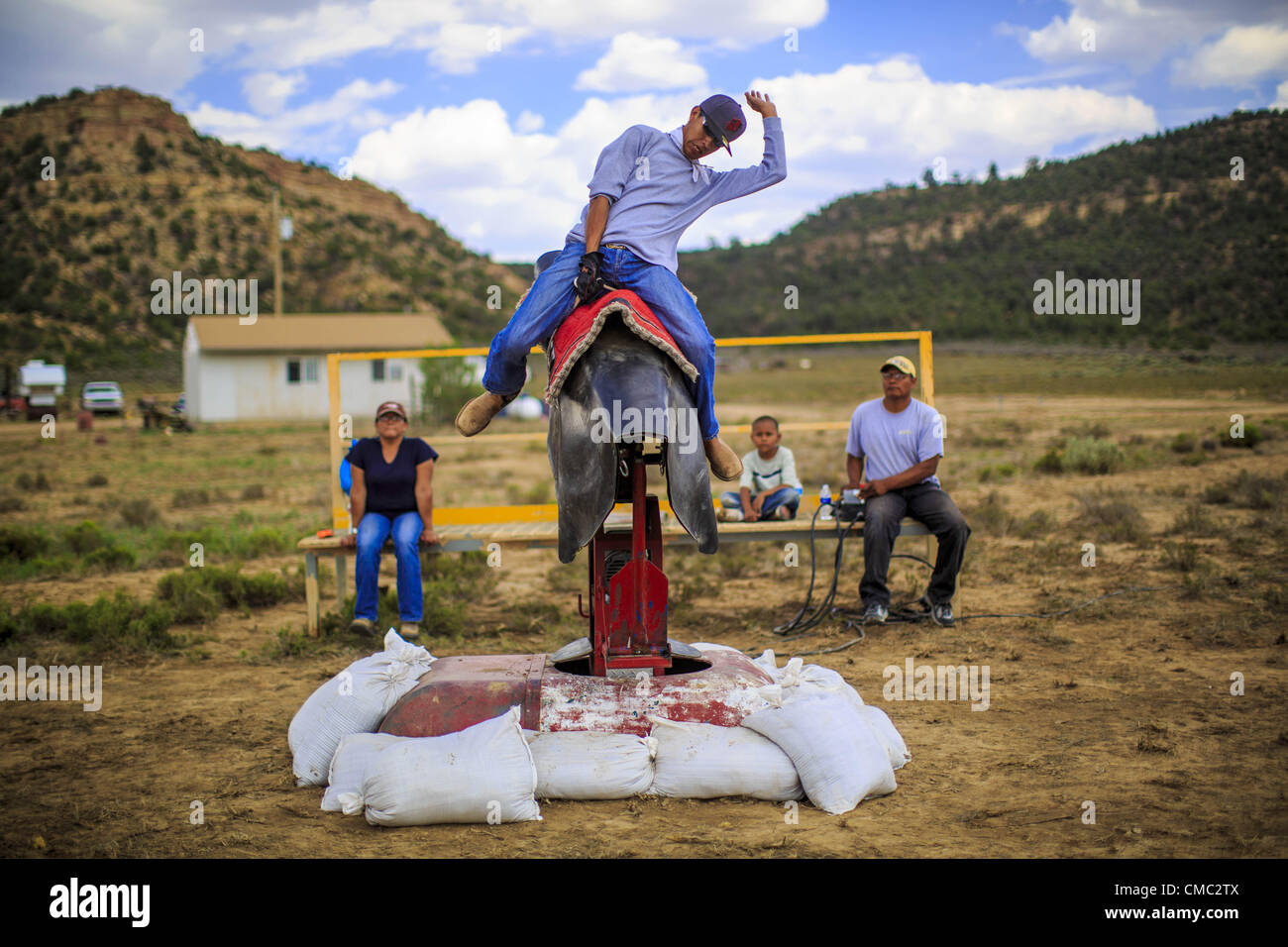 July 14, 2012 - Oak Springs, Arizona, U.S - A bull riding student works ...